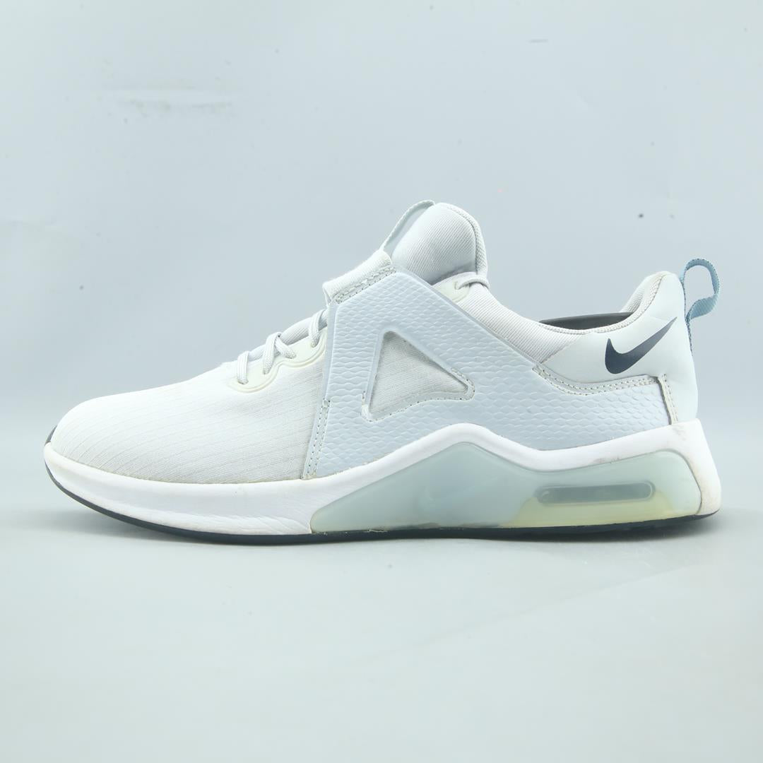 Buy NIKE Shoes Online In Pakistan | Khazanay.Pk
