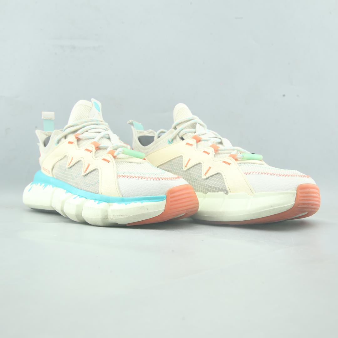 Buy Li-ning Shoes Online In Pakistan | Khazanay.Pk