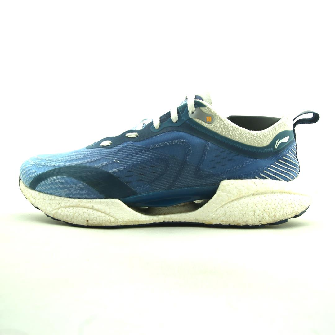Buy Li-ning Shoes Online In Pakistan | Khazanay.Pk