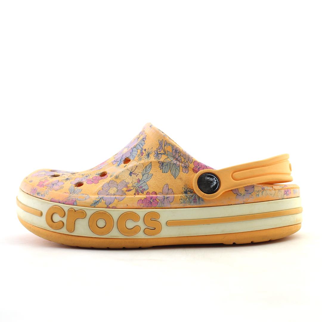 Buy Crocs Shoes Online In Pakistan | Khazanay.Pk