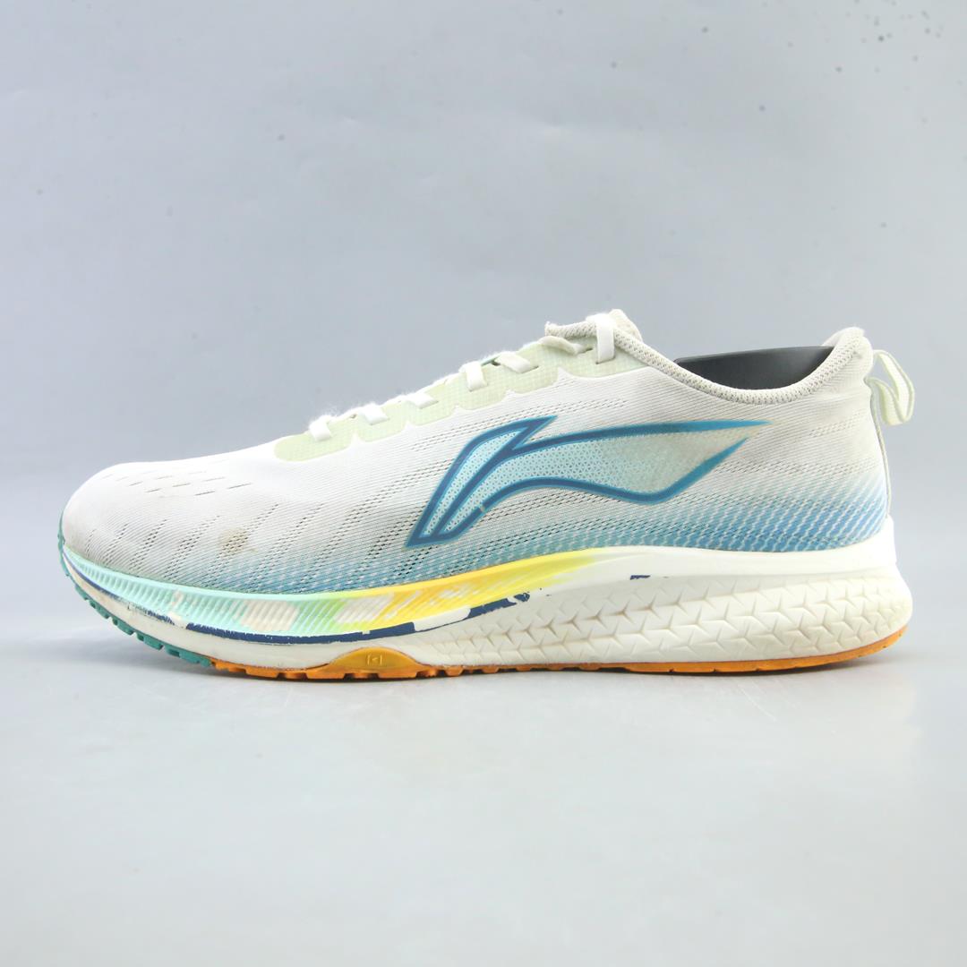 Buy Li-ning Shoes Online In Pakistan | Khazanay.Pk