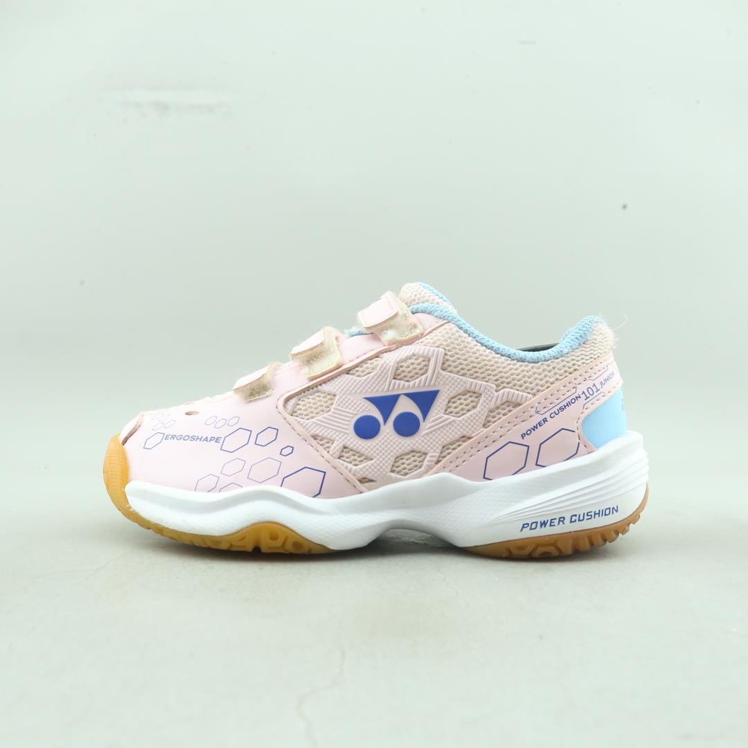 Buy Yonex Shoes Online In Pakistan | Khazanay.Pk