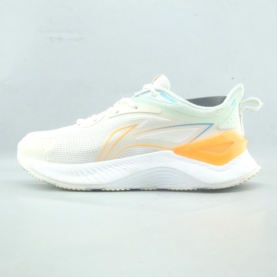 Buy Li-ning Shoes Online In Pakistan | Khazanay.Pk