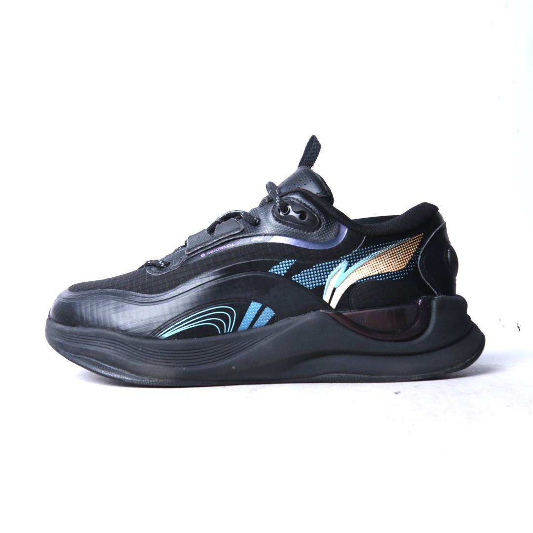 Buy Li-ning Shoes Online In Pakistan | Khazanay.Pk