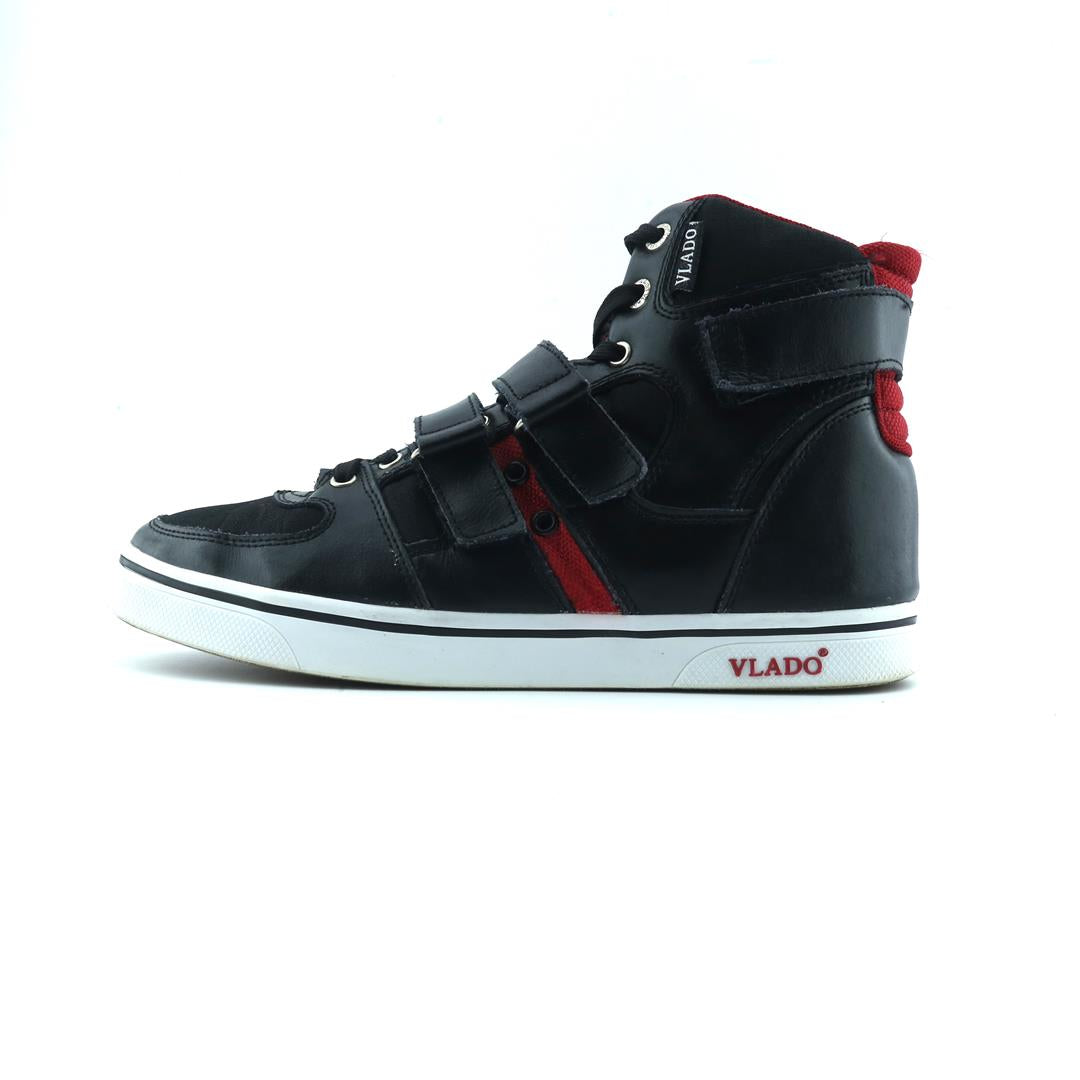 Buy Vlado Shoes Online In Pakistan | Khazanay.Pk