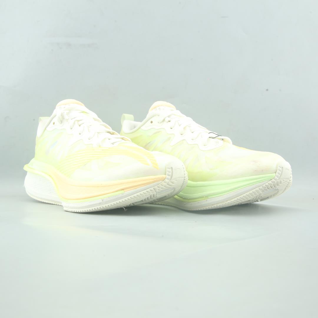 Buy Li-ning Shoes Online In Pakistan | Khazanay.Pk
