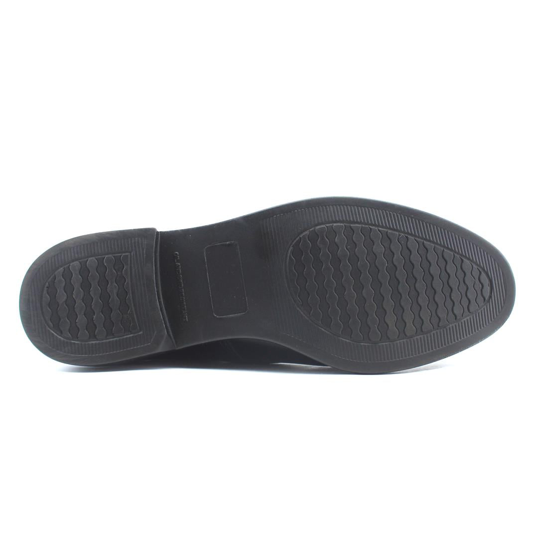 Buy CAPPS Shoes Online In Pakistan | Khazanay.Pk