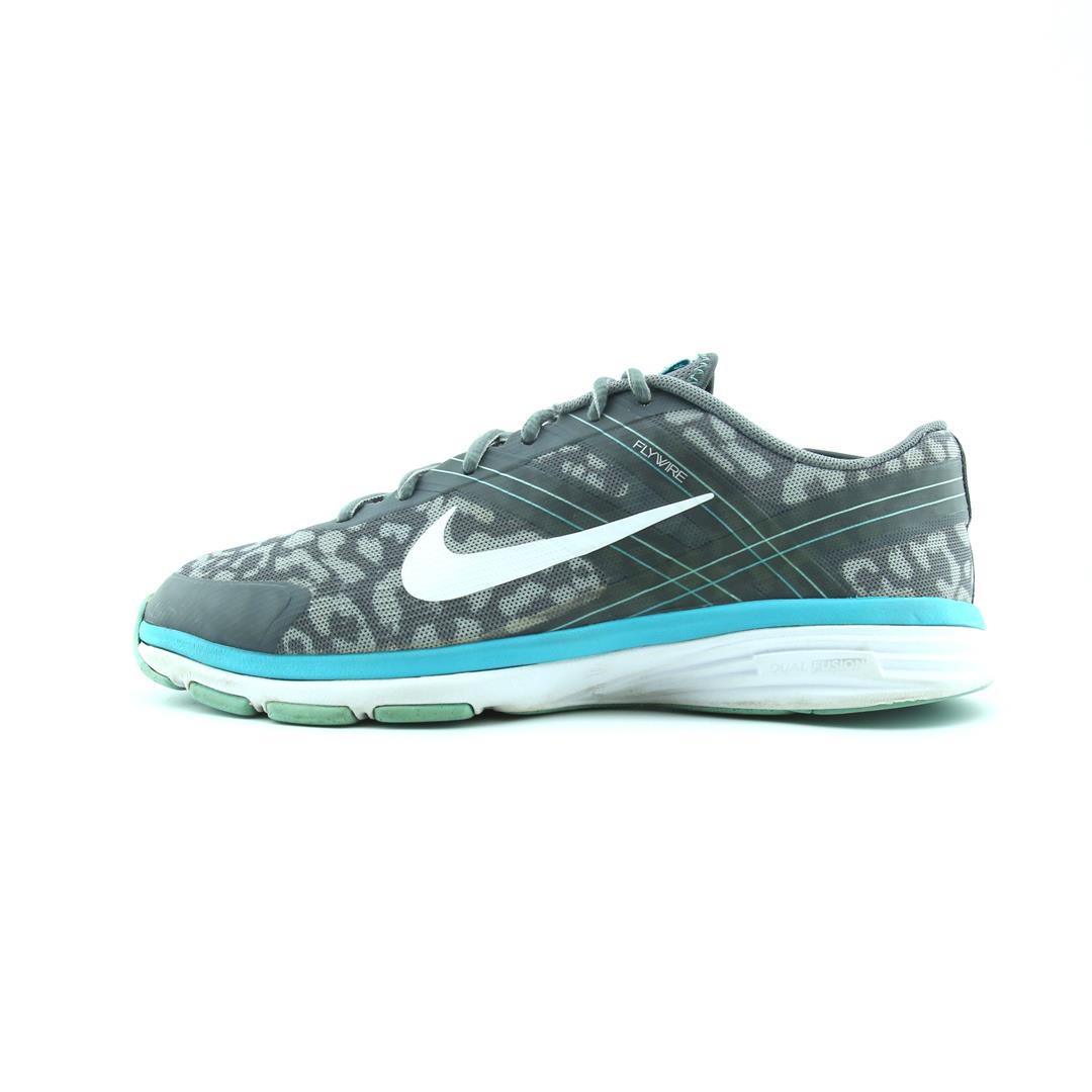 Buy NIKE Shoes Online In Pakistan | Khazanay.Pk