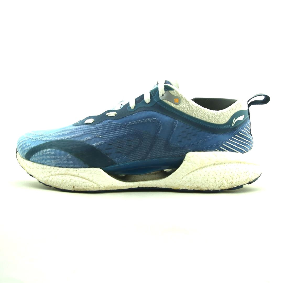 Buy Li-ning Shoes Online In Pakistan | Khazanay.Pk