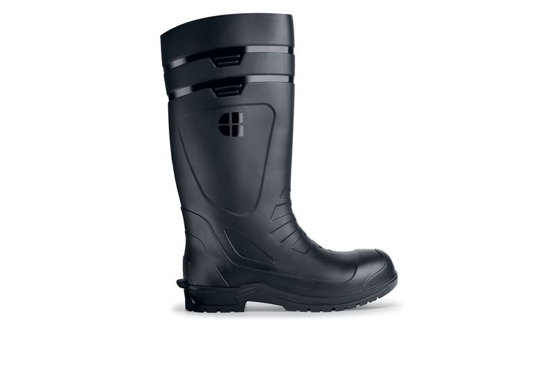 Buy SHOES FOR CREWS Shoes Online In Pakistan | Khazanay.Pk
