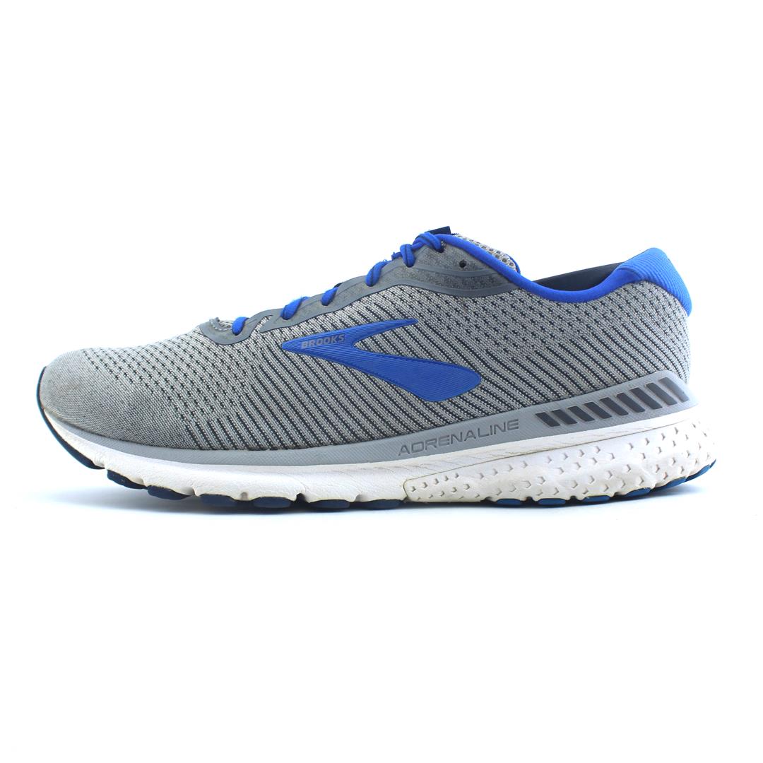 Buy Brooks Shoes Online In Pakistan | Khazanay.Pk