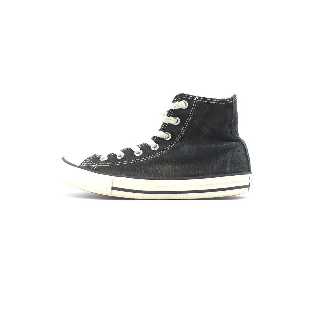 Buy Converse Shoes Online In Pakistan | Khazanay.Pk