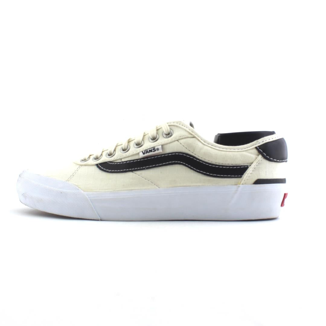Buy Vans Shoes Online In Pakistan | Khazanay.Pk